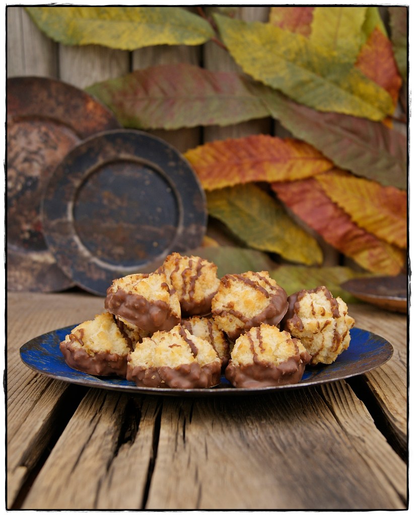 BOCADITOS DE COCO O COCADAS | Cosmopolitan Cuisine